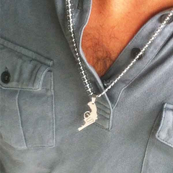 Collier Magnum 357 chaine boule et revolver acier
